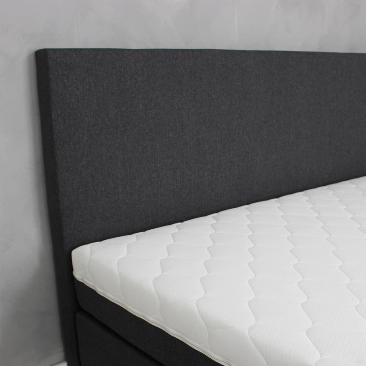 Boxspring BIG koopt u makkelijk en snel bij Bosch Bedding!